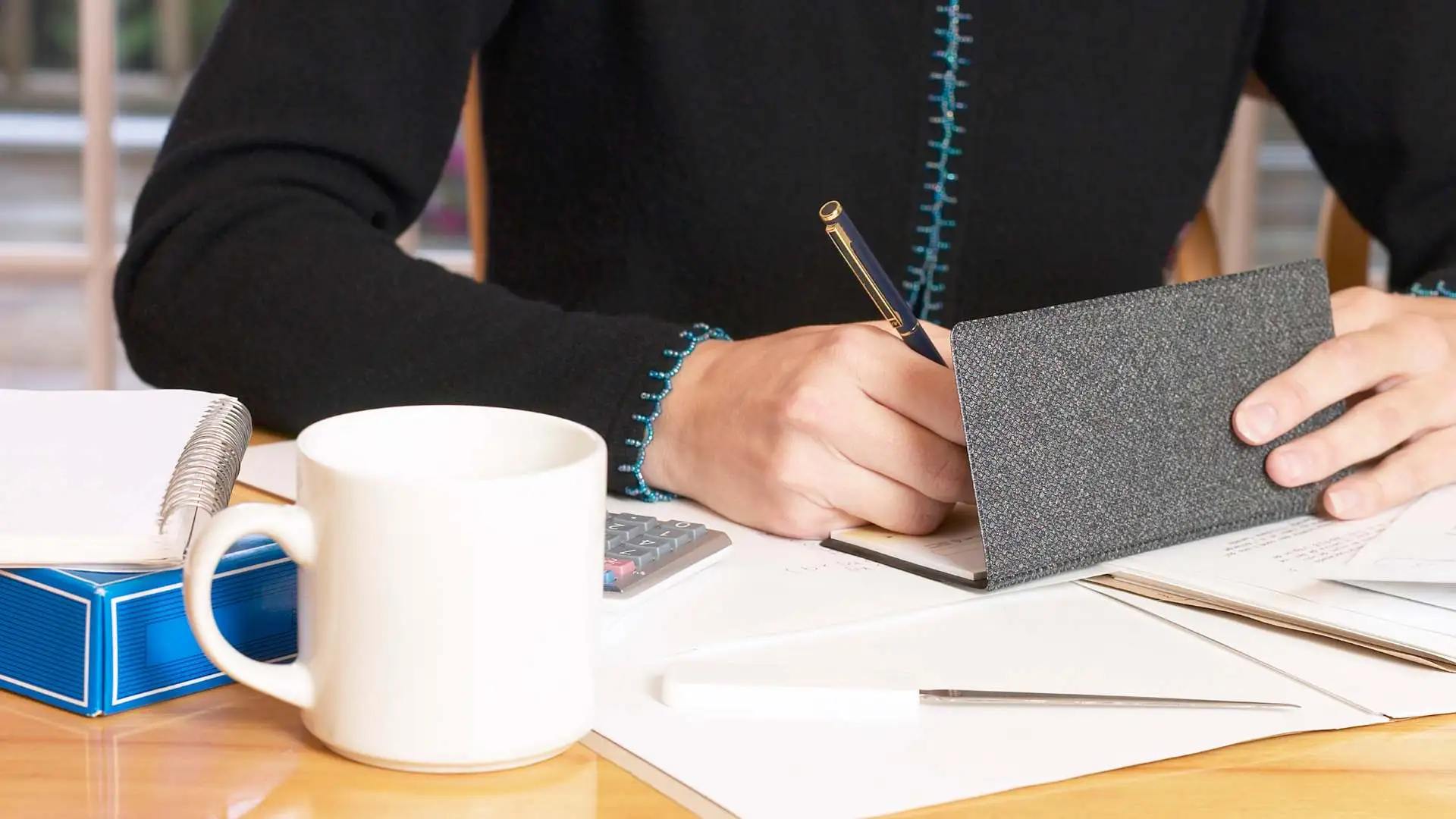 How to Write a Check: Step-by-Step Guide