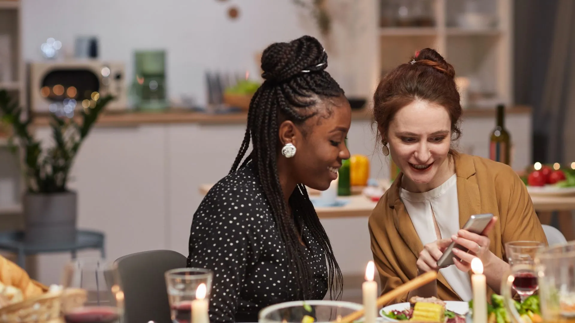 Dining Out with a Plan: Caps, Swaps, and Hacks | Beem