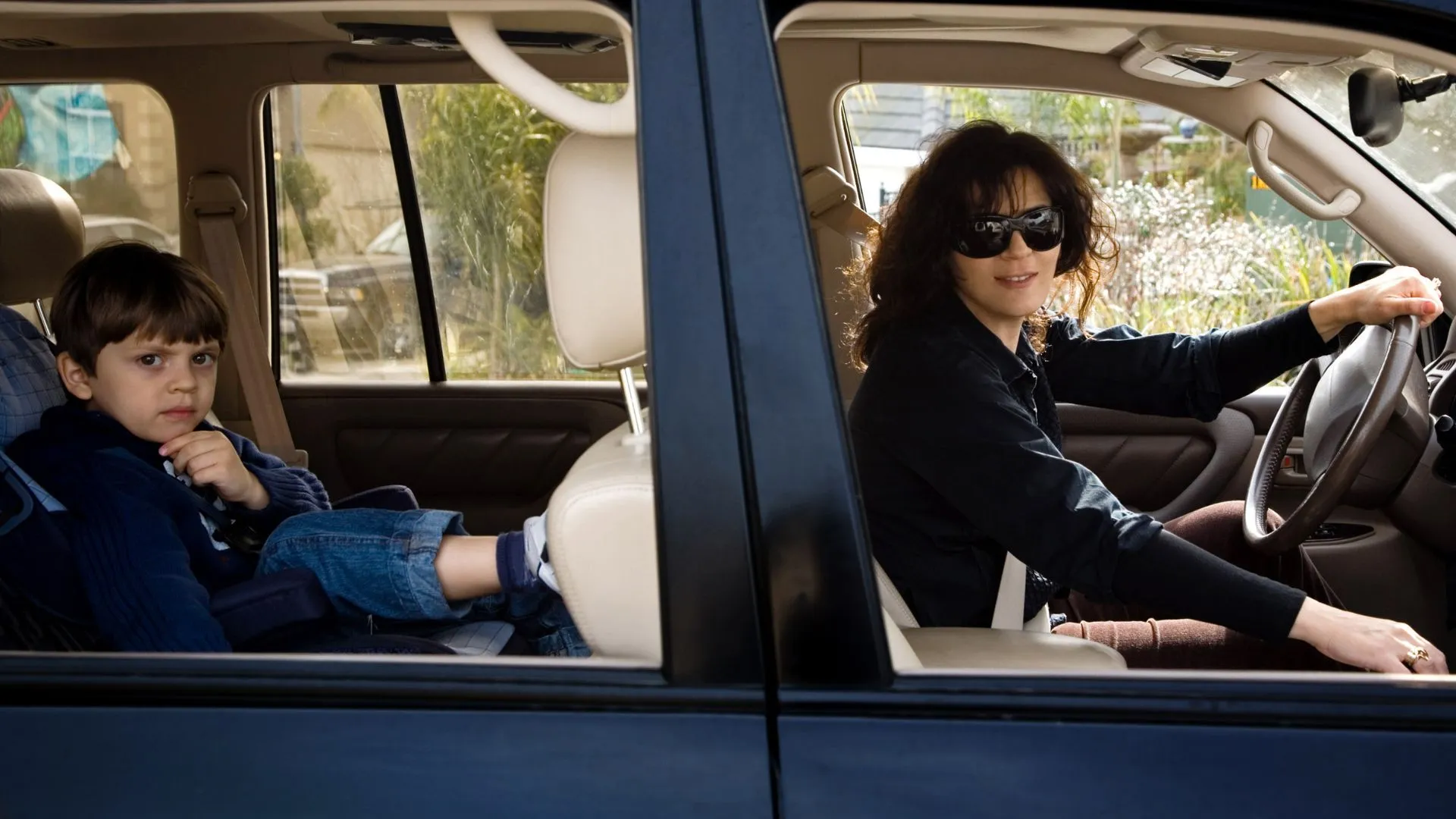 Car Insurance for Low-Income Single Mothers | Beem