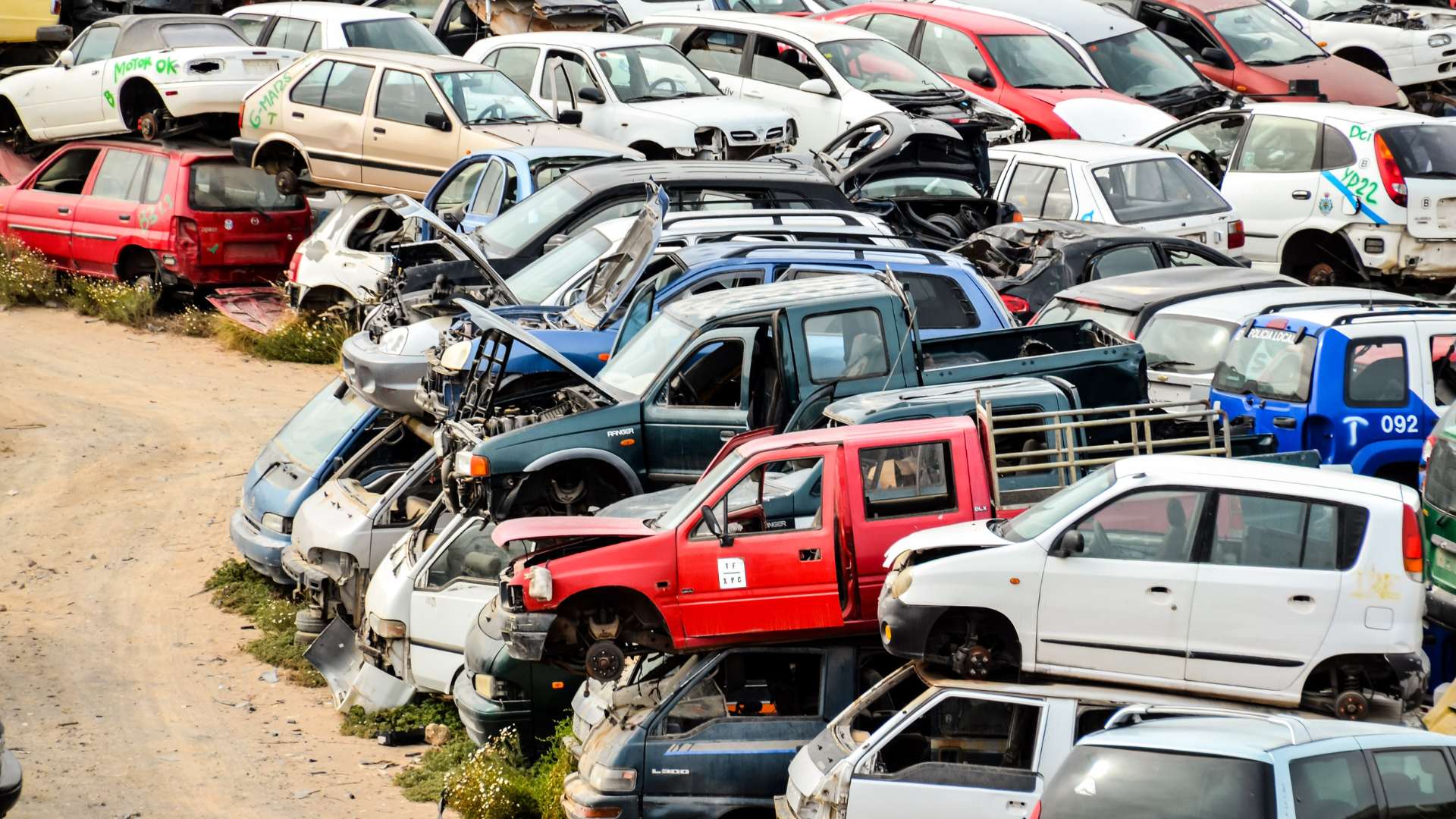 Can You Buy A Car From A Junkyard