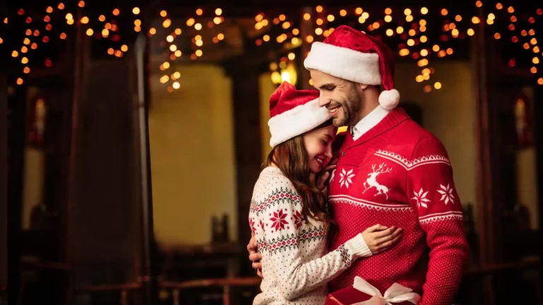 What to Gift a Girlfriend on Christmas: 2026 Guide | Beem