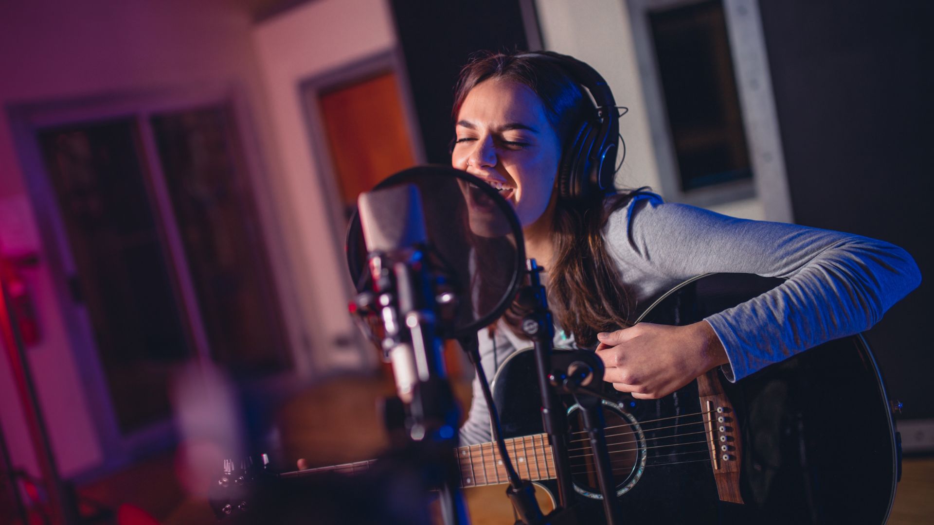 How to Make Money as a Music Artist? | Beem