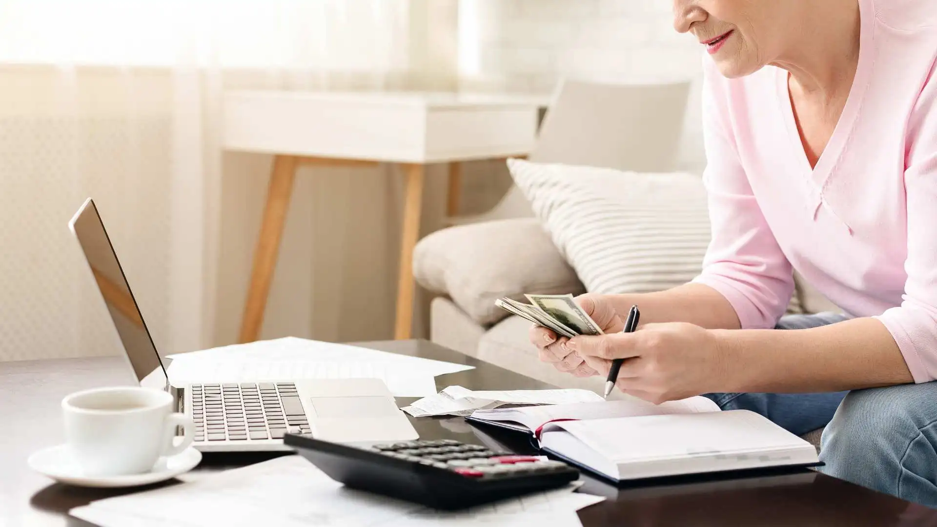 5 Easy Steps to Plan Monthly Spending | Beem
