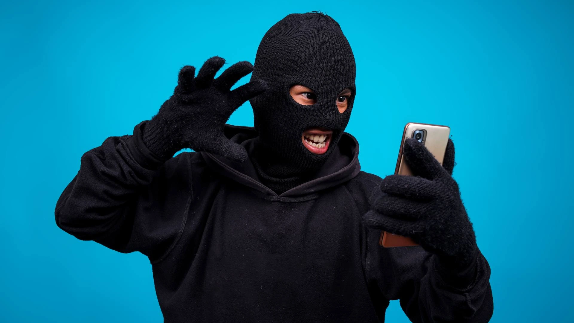Financial Safety and Social Media: Protecting Personal and Money ...